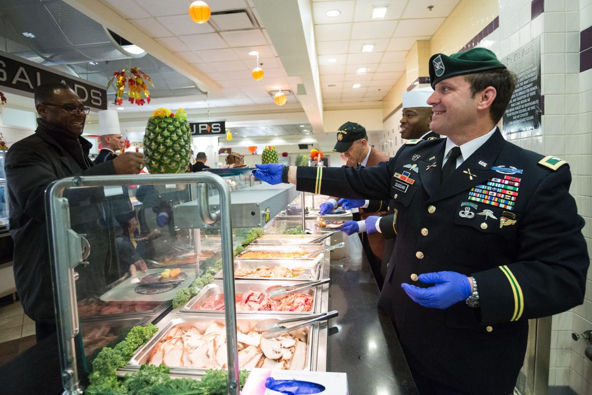 JBM-HH command team, senior Army leaders serve Thanksgiving meal ...