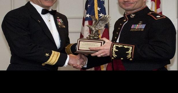 Two Marines earn awards for acquisition excellence | Local | dcmilitary.com