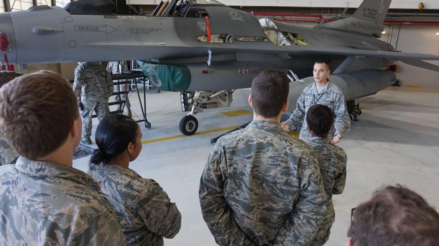 ROTC cadets get up-close view of Capital Guardians, broadened ROTC ...