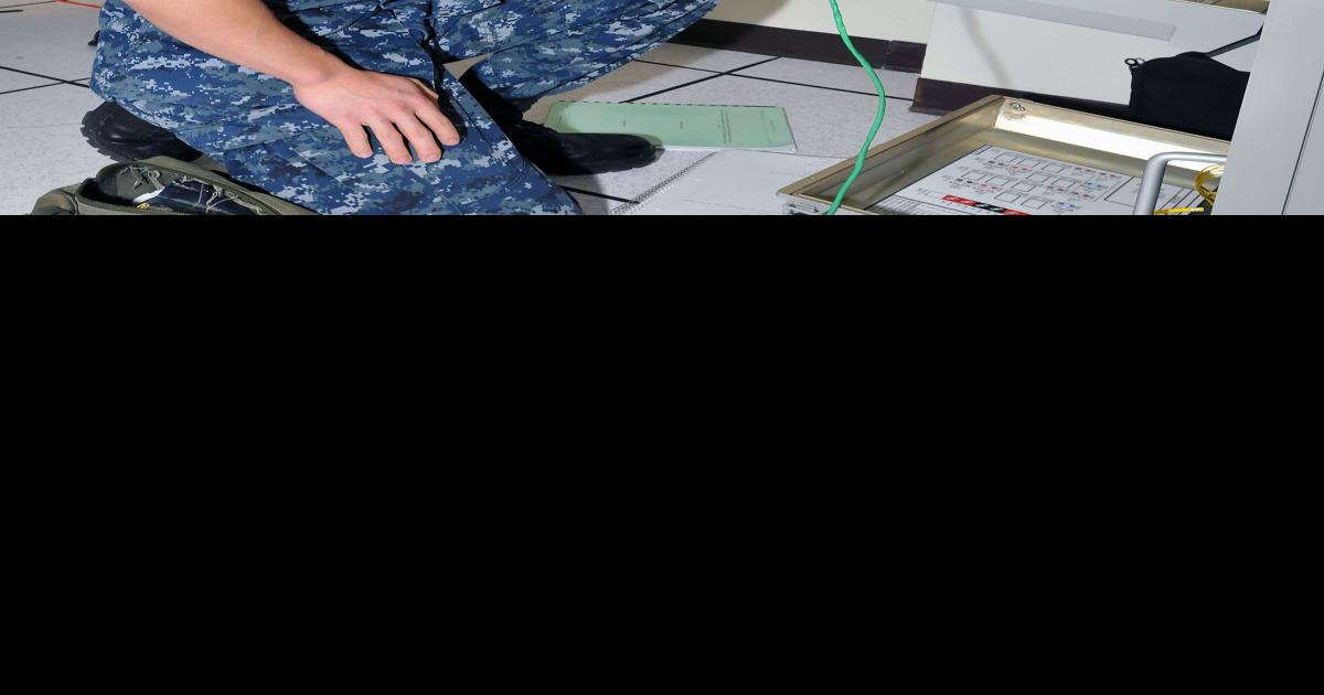 AEGIS Training and Readiness Center (ATRC) February Student of the ...