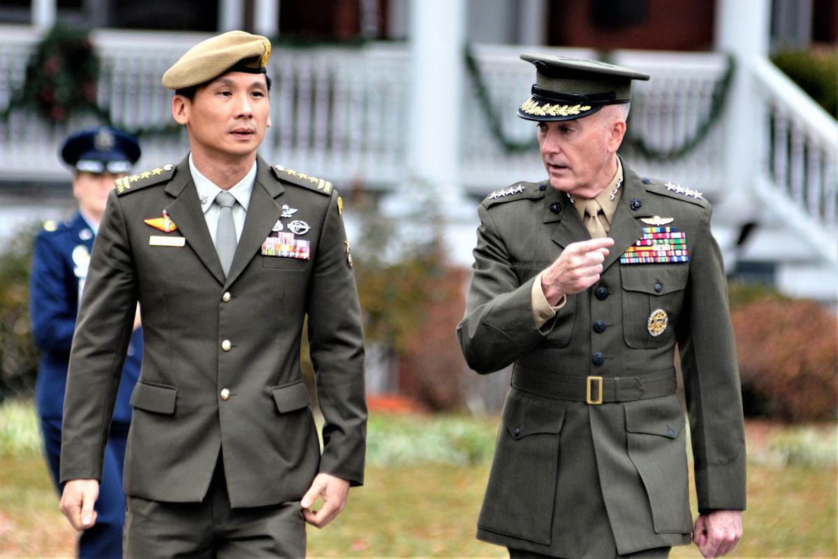 Singaporean army general welcomed at JBM-HH | Local | dcmilitary.com
