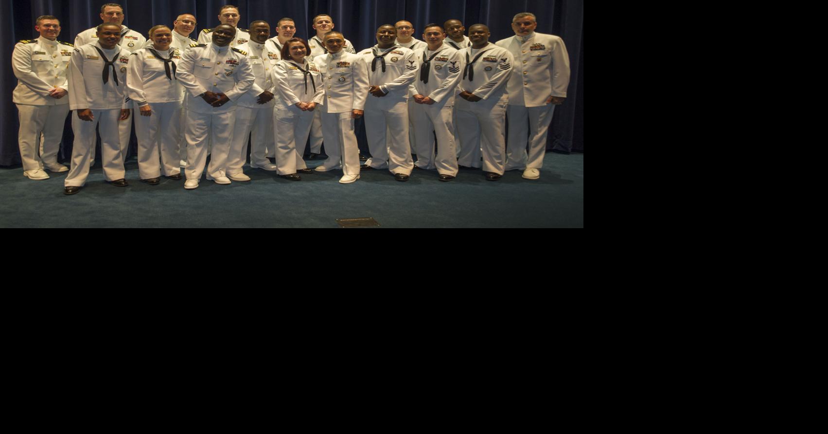 18 Navy Recruiters Worldwide Receive Top Recognition | News ...