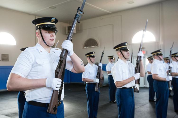 Making it look easy: For The U.S. Army Drill Team, practice makes perfect | Local | dcmilitary.com