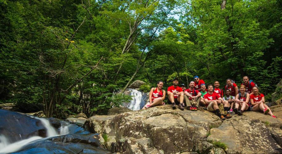 Team Red, White & Blue | Features | dcmilitary.com