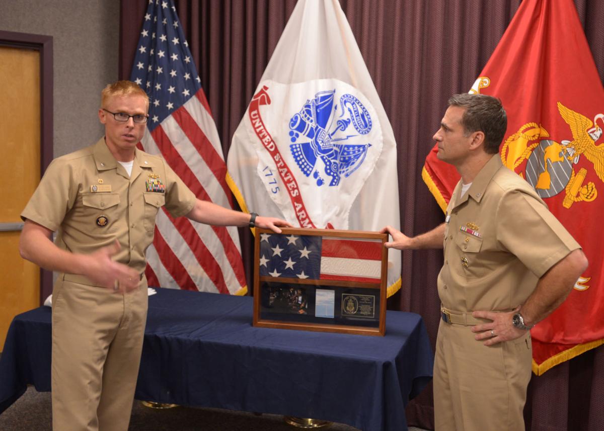 USS Mason presents American Flag from October 2016 Missile Attacks to ...