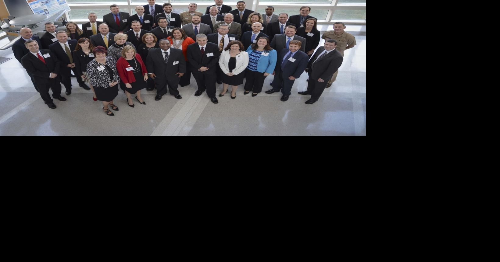 Close to 200 future leaders graduate from NAVAIR’s leadership development programs | News ...