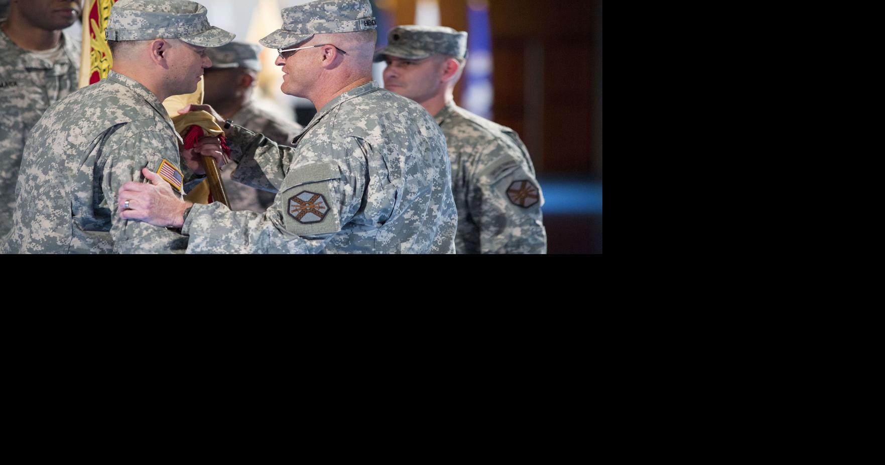 Headquarters Command Battalion welcomes new leadership | Local | dcmilitary.com