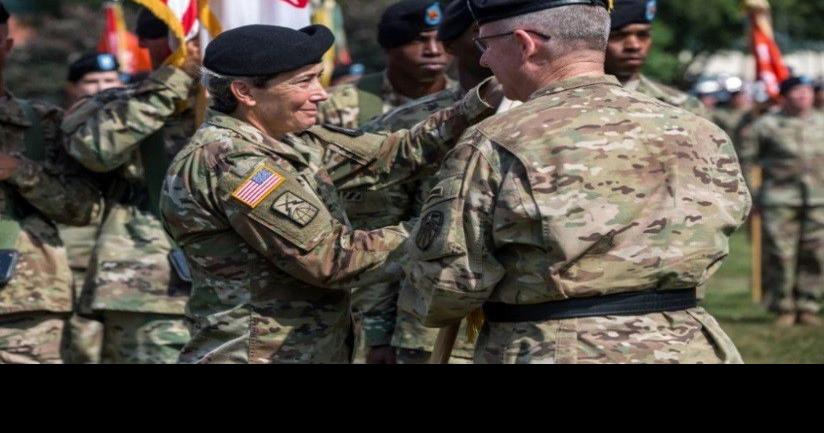 21st Signal Brigade Gets New Commander | News | dcmilitary.com