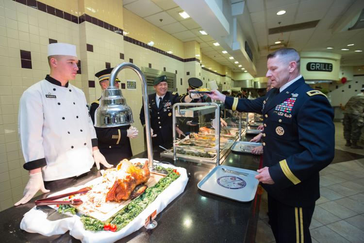 Thanksgiving Meal at DFAC | Community | dcmilitary.com