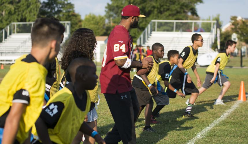 Redskins, kids Play 60 at Belvoir | Local | dcmilitary.com