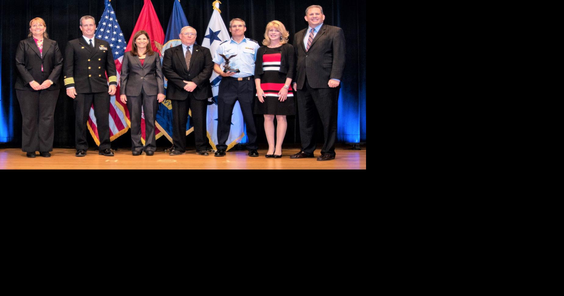 NAVAIR's PMA-290 wins for international acquisition partnership | Local ...