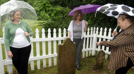 Sixth generation descendants of Darcey family visit Belle Chance | News ...