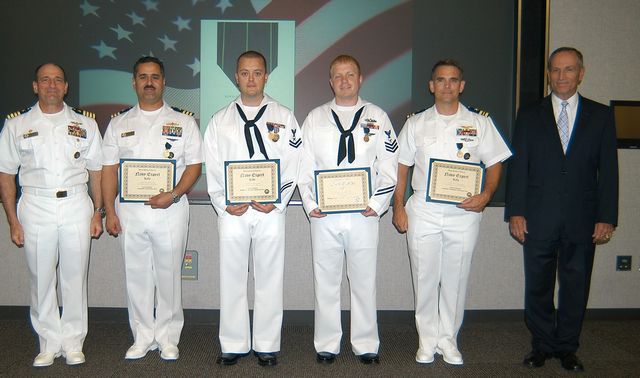 JWAC presents quarterly awards | Features | dcmilitary.com