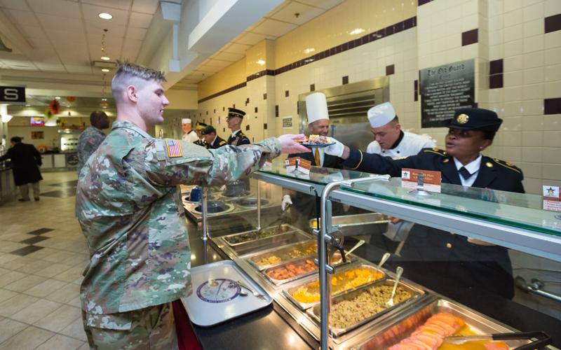 Thanksgiving Meal at DFAC | Community | dcmilitary.com