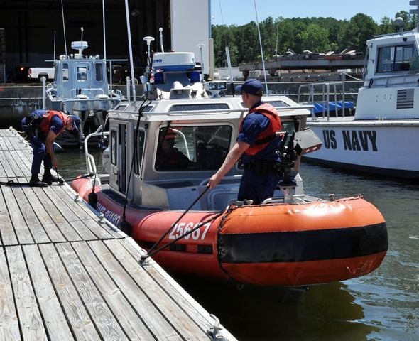 Guardians of the Potomac: U.S. Coast Guard Station St. Inigoes | Local ...