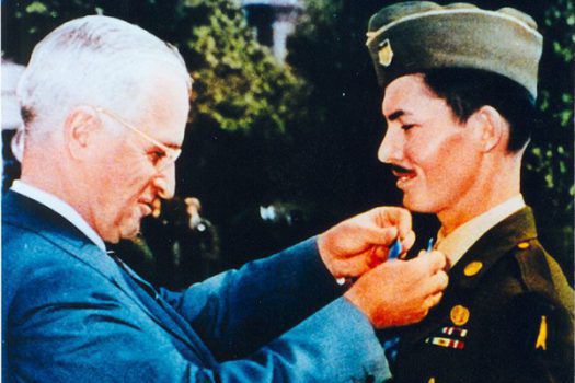 Pfc. Desmond Doss: The unlikely hero behind 'Hacksaw Ridge' | Local ...