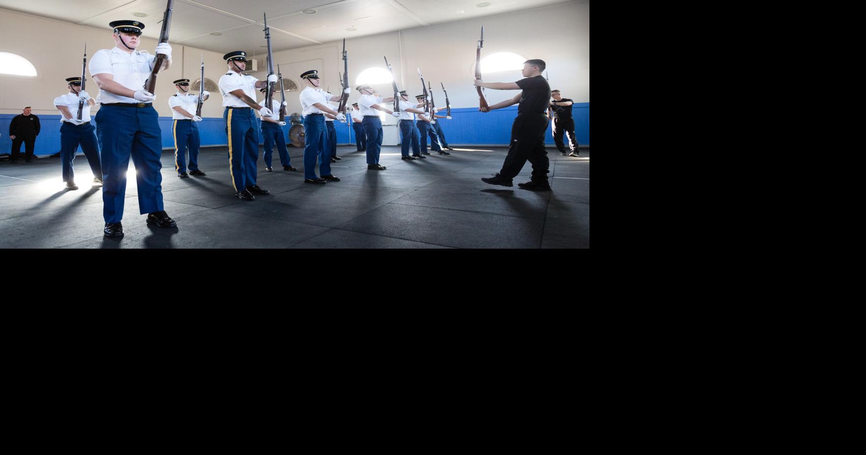 Making it look easy: For The U.S. Army Drill Team, practice makes perfect | Local | dcmilitary.com