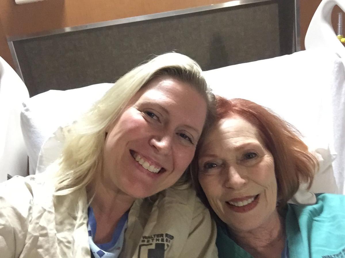 The Pitts Family: a Daughter Donates Her Kidney to Save Her Mother ...