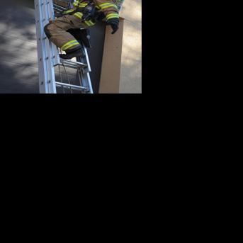 Andrews firefighters bring the heat | News | dcmilitary.com