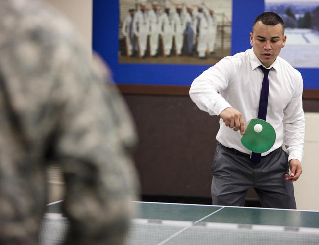 'Army Wives' actor visits joint base | Local | dcmilitary.com