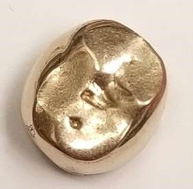 Friday Catchall: Burns protect, gold tooth’s blessing | Opinion ...