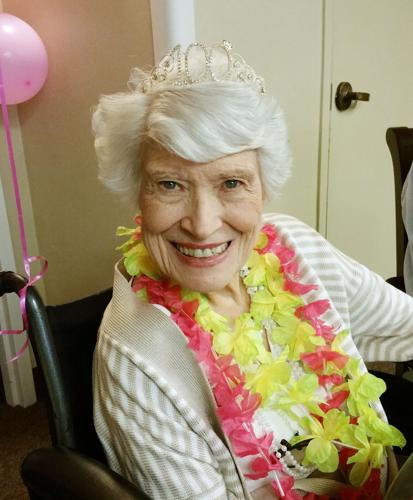 Jeanie Miller celebrates 100th birthday | Life | dcourier.com