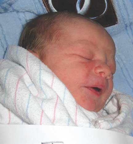 Birth: Aiden Joseph Sablan-Holmes | Life | dcourier.com