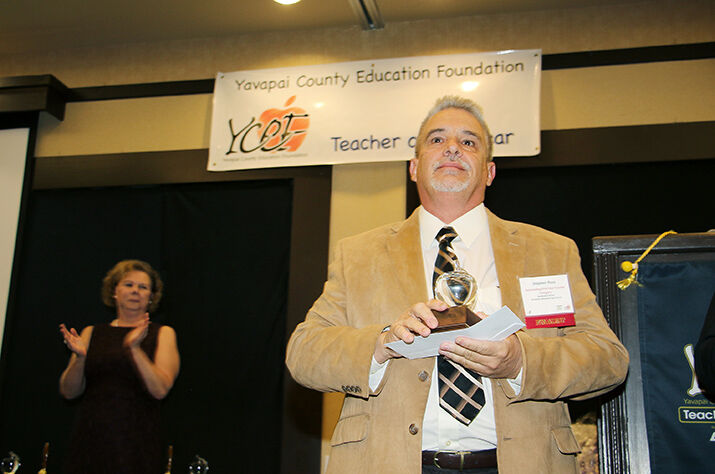 Glassford Hill Middle School teacher earns top honor | News | dcourier.com