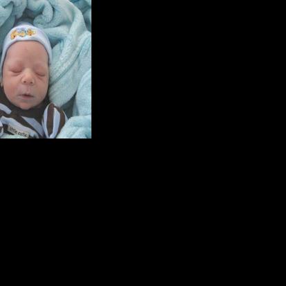 Birth: John Michael Smith | Life | dcourier.com