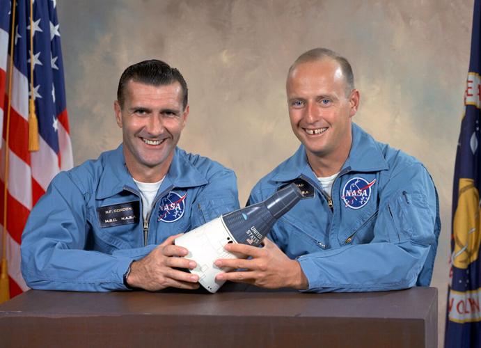 The astronaut next door remembering Dick Gordon | News | dcourier.com