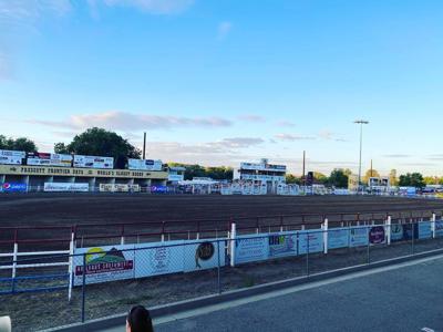 Cort Scheer claims lead in saddle-bronc riding Tuesday at ‘World’s ...