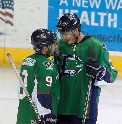 Sundogs' season ends in blowout; Denver advances to play for Cup ...