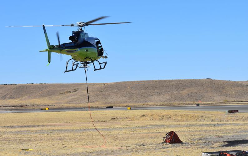 Hot shot firefighters arrive to battle Horse Fire | News | dcourier.com