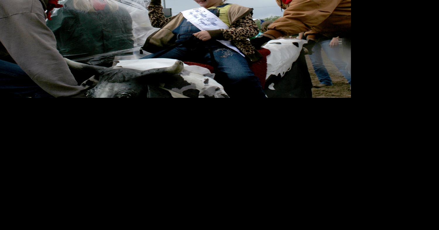 A little rain, a lot of fun: Happy HEARTS Rodeo kicks off Frontier Days ...