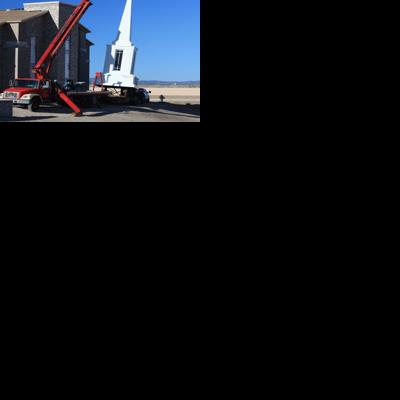 Photo Gallery: LDS church steeple-raising | Photo Galleries | dcourier.com