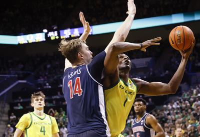 Caleb Love scores a career-high 36 points as No. 9 Arizona beats Oregon ...