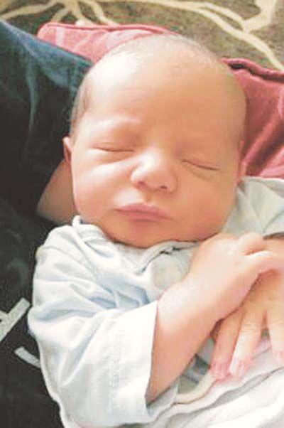 Birth: Roan Bear Kelly | Life | dcourier.com