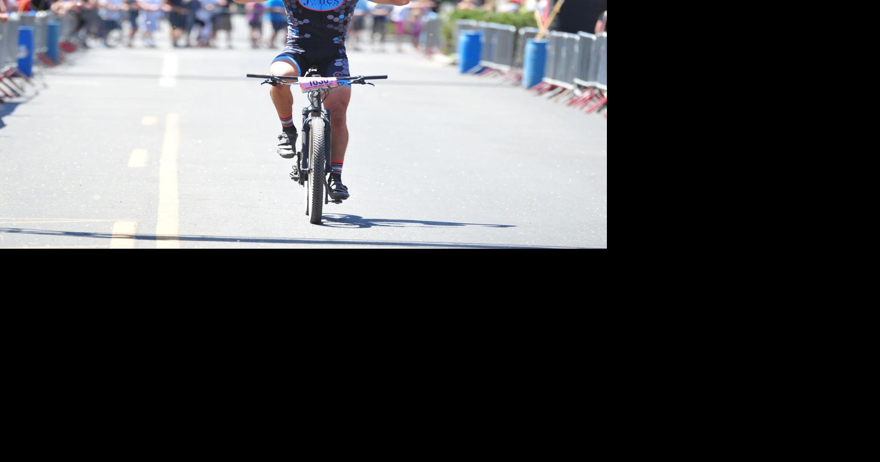 Mesa’s Joe Susco prevails in Whiskey 30 Proof against up-and-comers ...