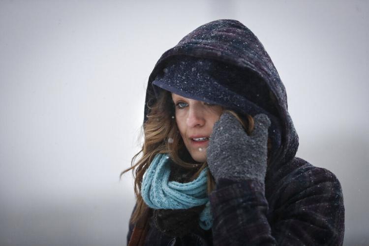 Frigid Midwest Weather | Photo Galleries | dcourier.com