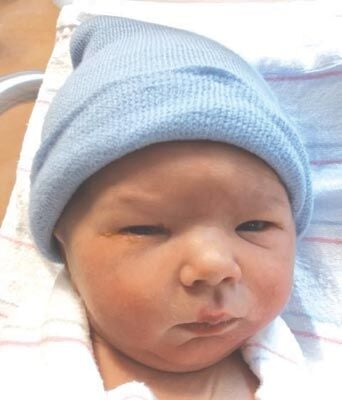 Birth: Matthew Leon Chamberlain | Life | dcourier.com