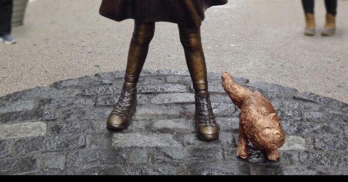 Urinating dog statue briefly placed near 'Fearless Girl' art | Odd ...