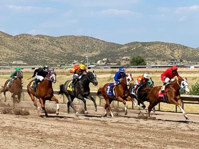 Arizona Downs kicks off 2022 summer season with live racing on Mondays ...