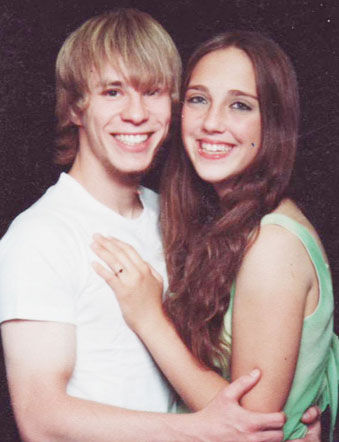 Johnathan & Nina Hilt | Chino Valley Review | dcourier.com