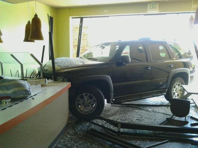 Car crashes through storefront | News | dcourier.com