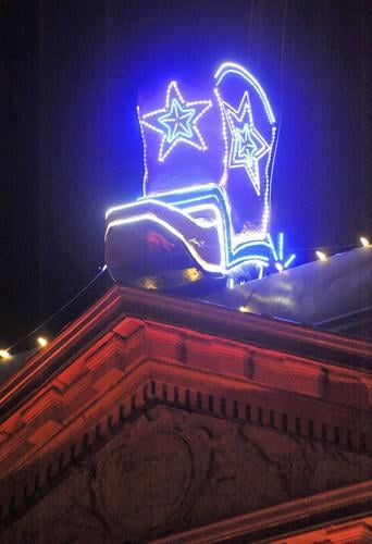 Boot drop tradition rings in 2018 – with 2 drops | Archives | dcourier.com