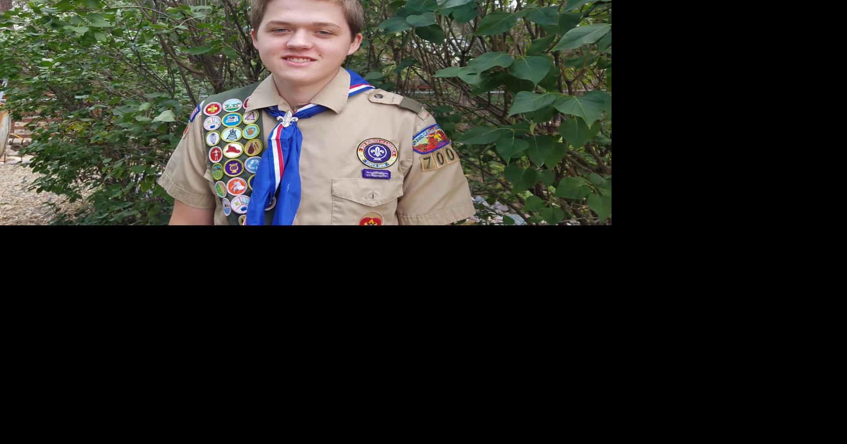 Hunter Hatch receives Eagle Scout award | Life | dcourier.com