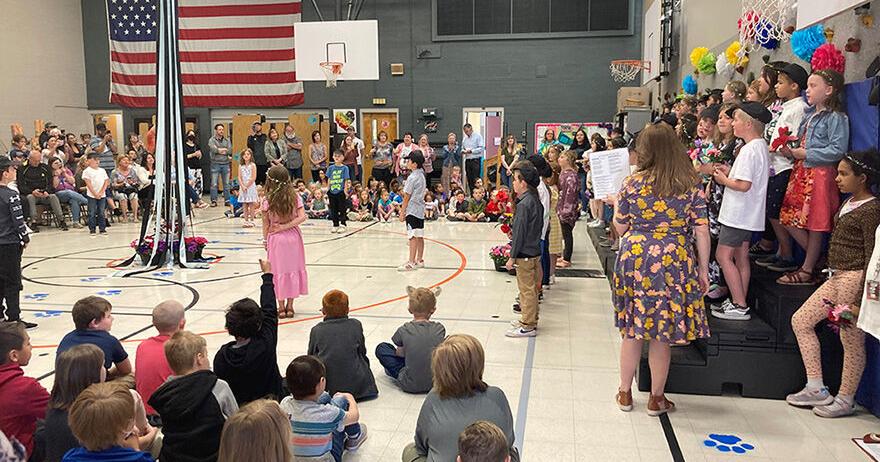 Lincoln Elementary revives Maypole tradition for students, families ...