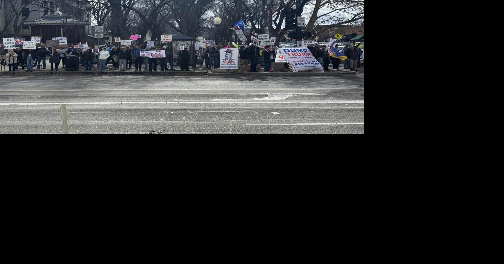Prescott Indivisible protests against ICE | Photo Galleries | dcourier.com
