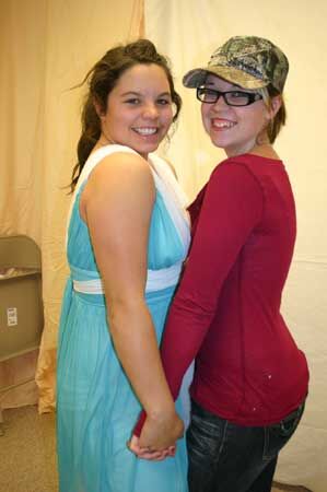 Photo Gallery: Primping for Prom | Photo Galleries | dcourier.com