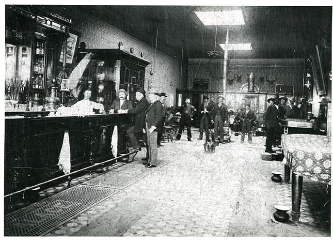 Days Past: The truth about the Palace bar and the Great Fire of 1900 ...